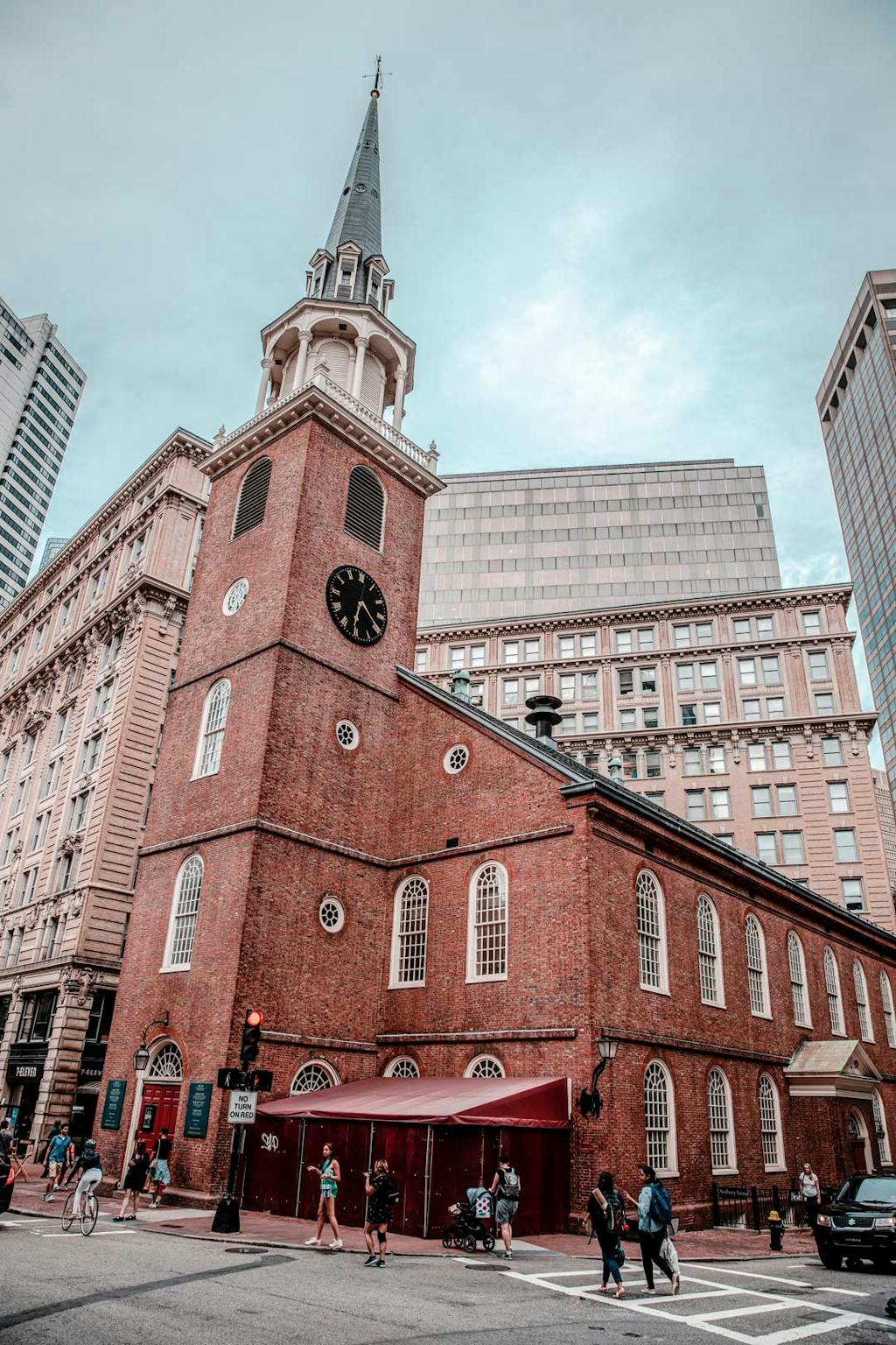 Ilden fortærede Boston på ét døgn | Historienet.dk