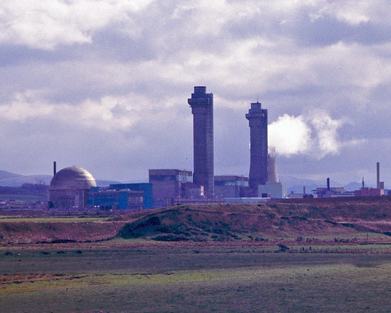 Når fikk vi første gang strøm fra et atomkraftverk? | historienet.no