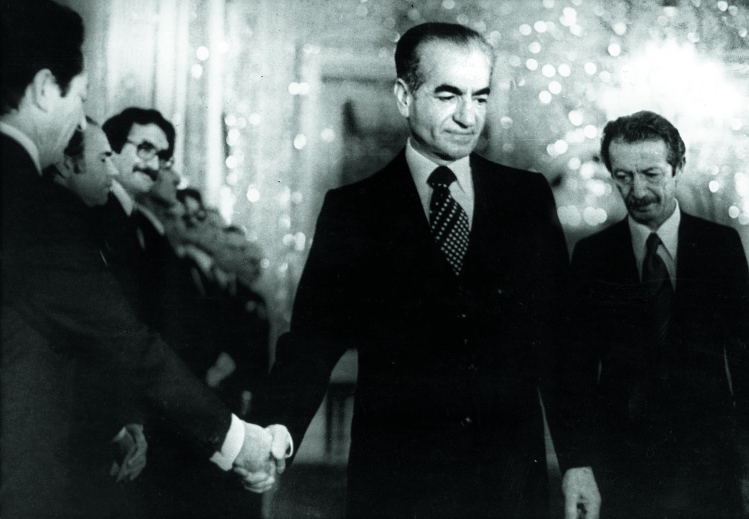 Revolutionen i Iran: Död åt shahen och USA | varldenshistoria.se