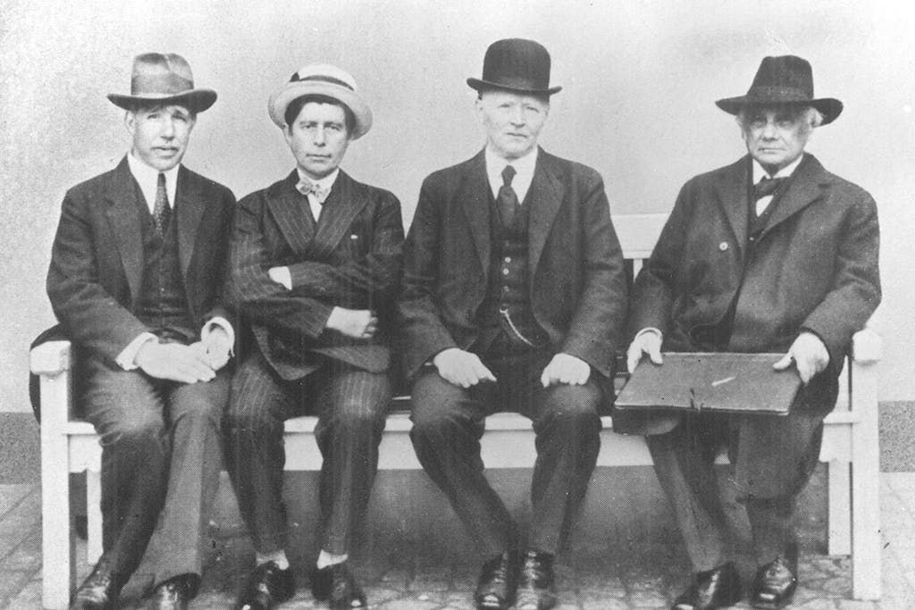 18 000 km med hundeslede: Knud Rasmussen slo alle rekorder | Historienet.no