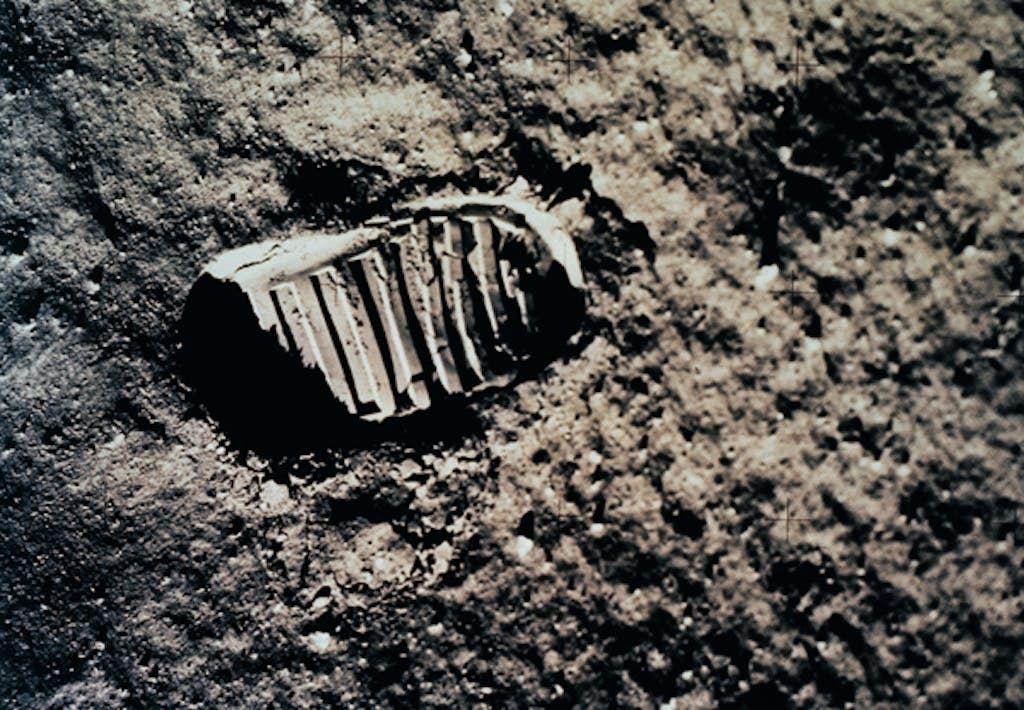 Ruimtewedloop | Wie bereikt de maan het eerst? | historianet.nl