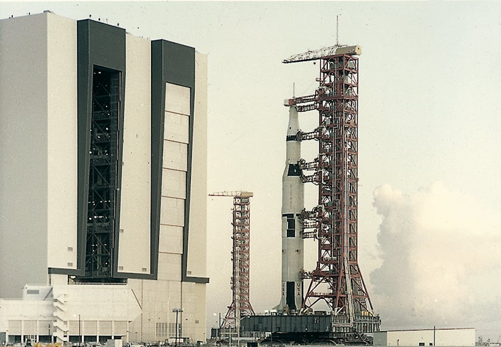 Ruimtewedloop | Wie bereikt de maan het eerst? | historianet.nl