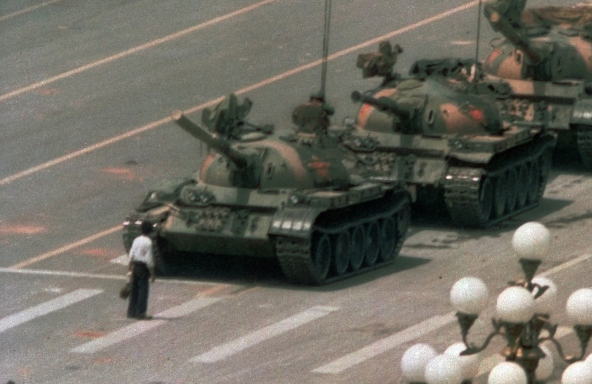 ”Den okände rebellen” blockerade kinesiska stridsvagnar ...