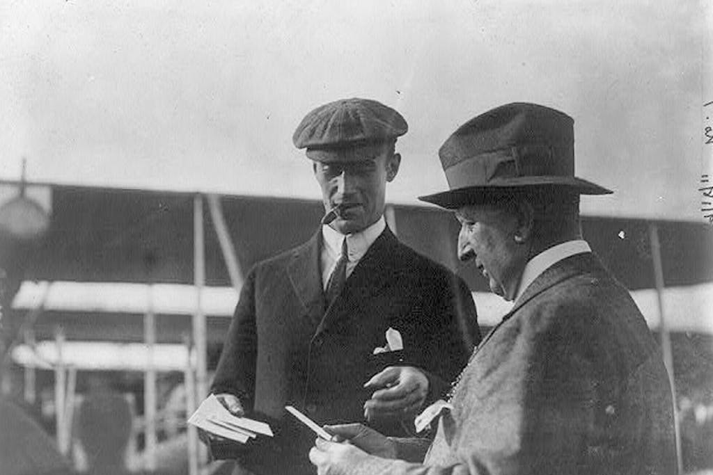 Håpløs pilot i heseblesende konkurranse | historienet.no