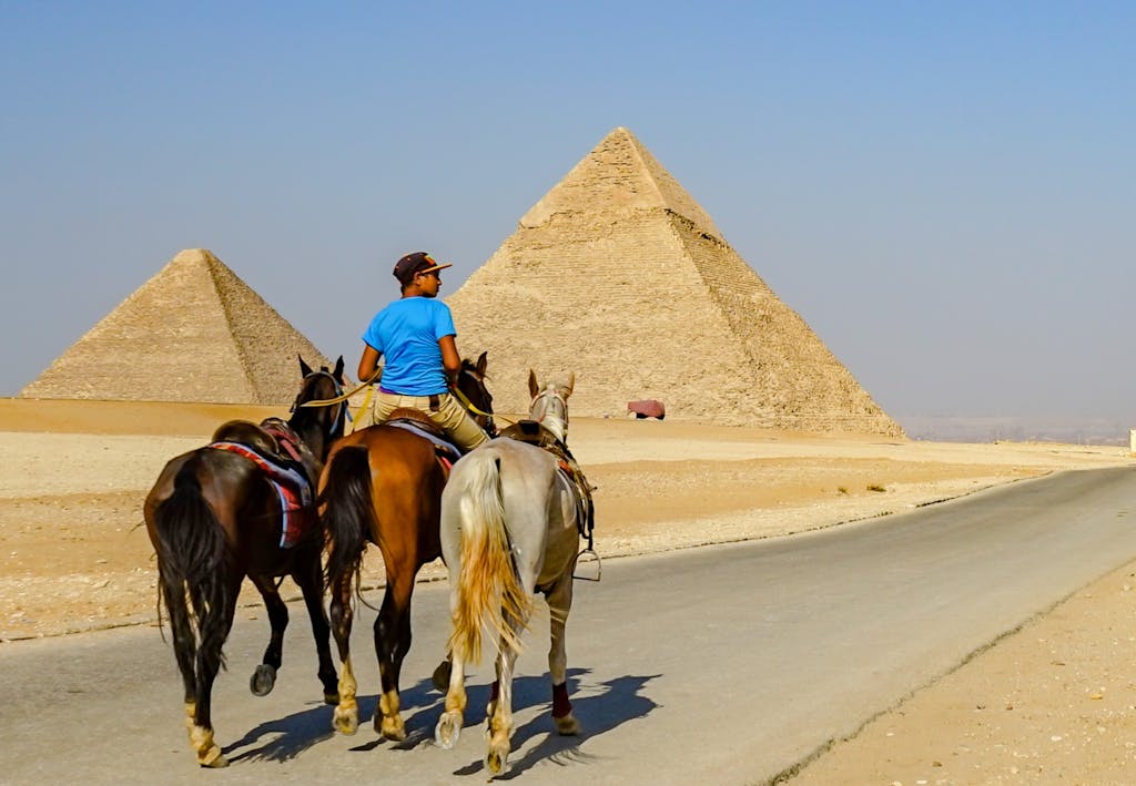 Pyramidbyggarnas barnbarn lever i dagens Egypten | varldenshistoria.se