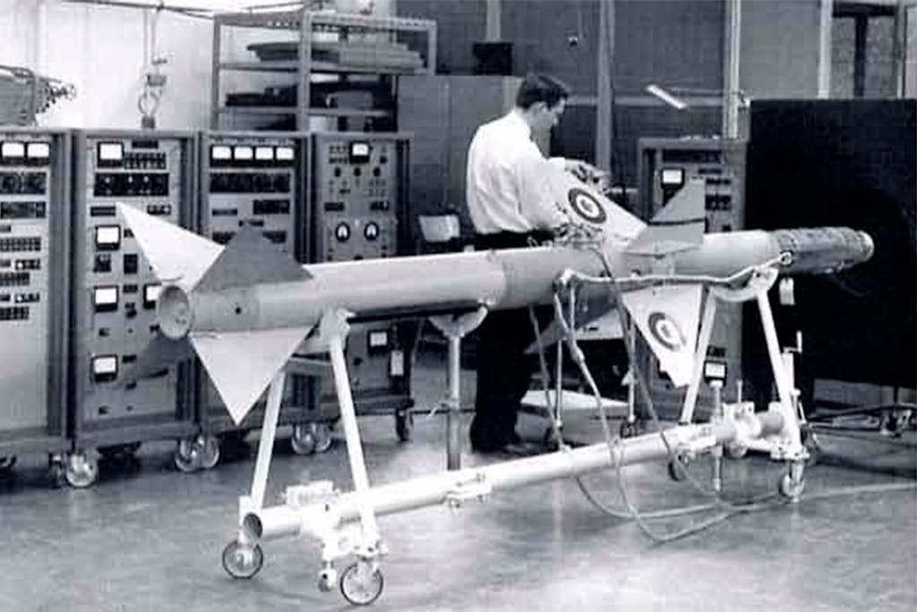 Suihkuhävittäjät muuttivat sodankäyntiä | historianet.fi