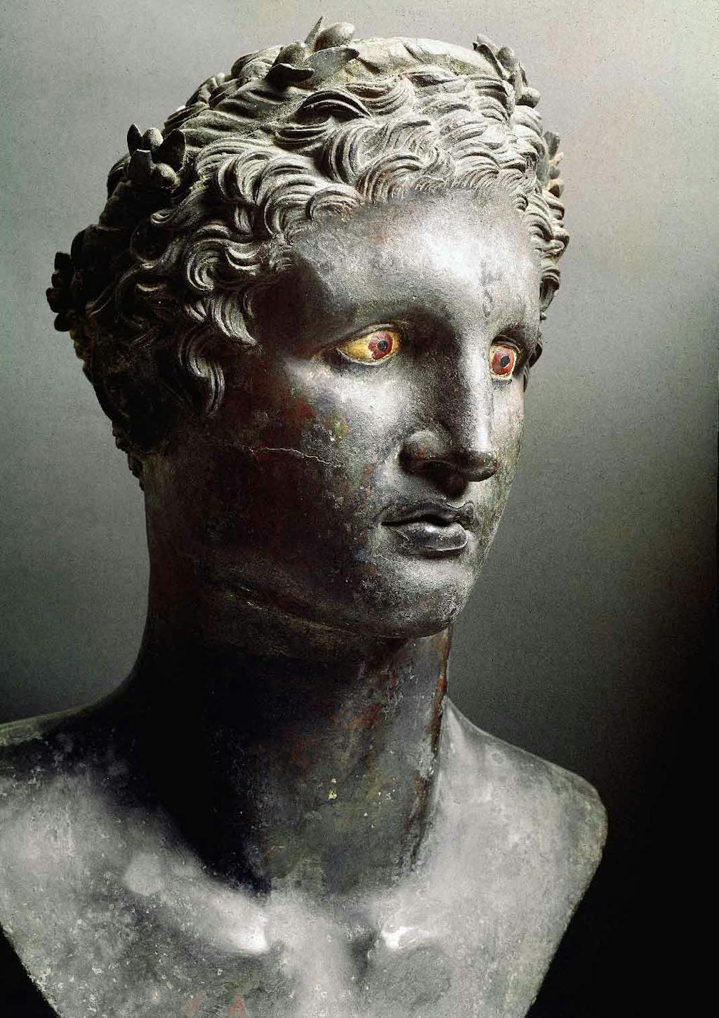 Ptolemæerne: Kleopatras rige byggede på incest og mord | historienet.dk