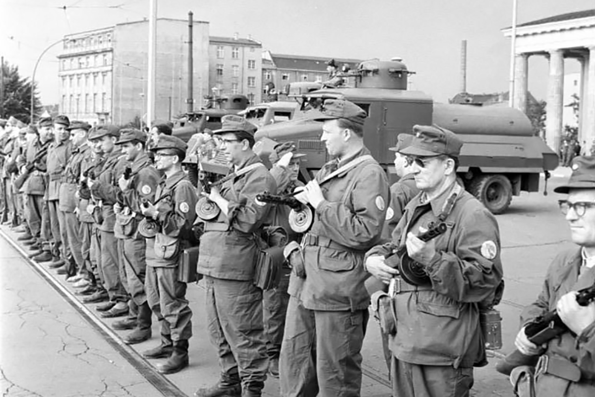 Flugten fra DDR blev en god forretning | historienet.dk