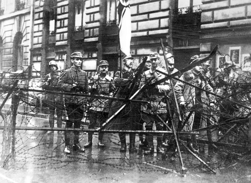 Ölkällarkuppen︱Därför misslyckades Adolf Hitlers uppror ...