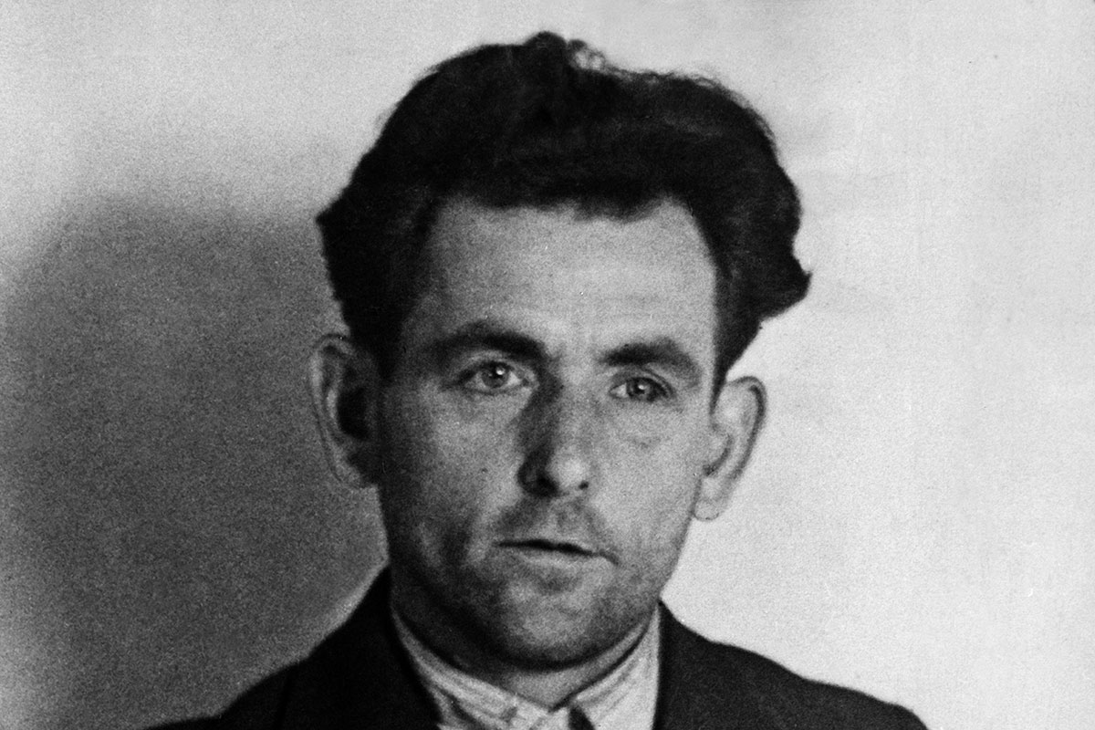 Claus von Stauffenberg: Hitlers bøddel | historienet.no