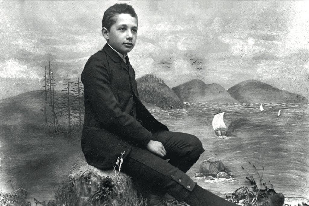 Alt om Einstein: relativitetsteori, karriere og flukt | historienet.no