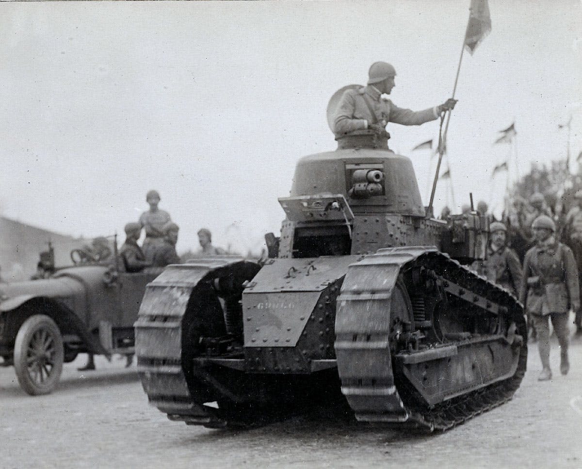 Renault FT: de krachtigste tank uit de Eerste Wereldoorlog | historianet.nl