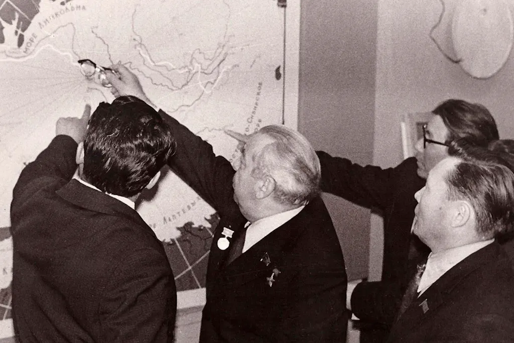 Kapløbet til Nordpolen: hvilken polarforsker kom først? | historienet.dk