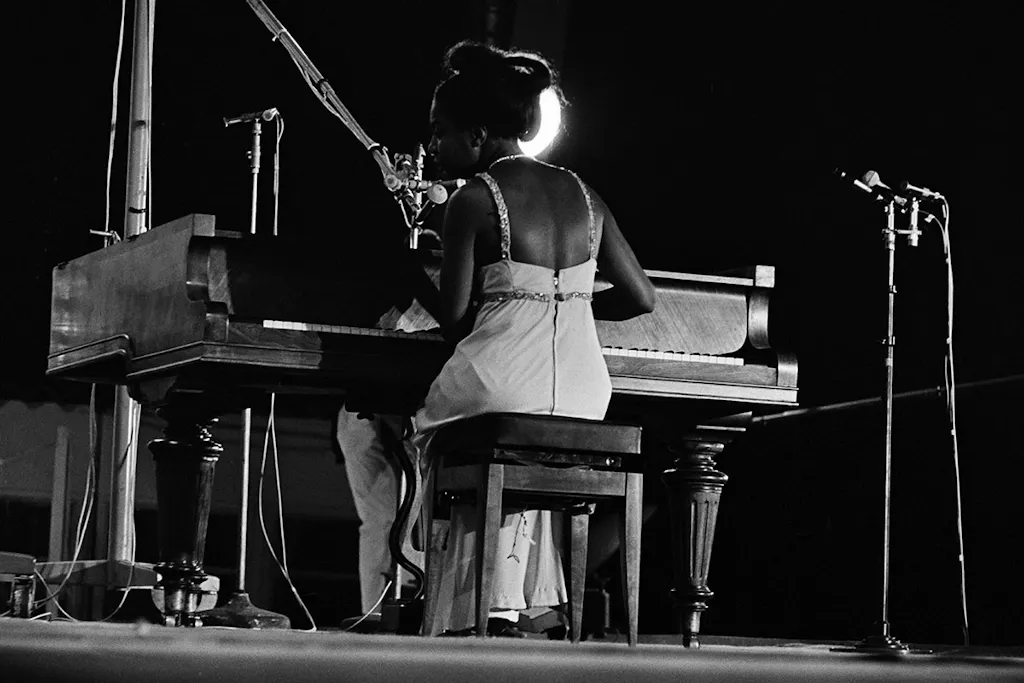 Nina Simone: Diva med dæmoner og sange fra hjertet | historienet.dk