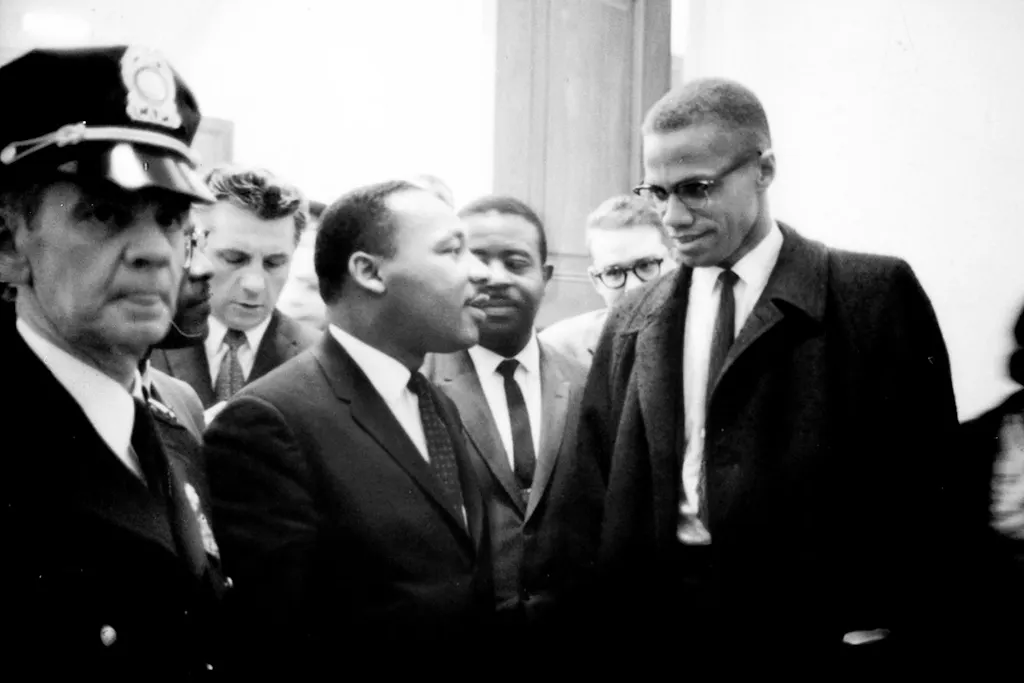 Malcolm X: Samfundsfjende eller de sortes frelser? | historienet.dk