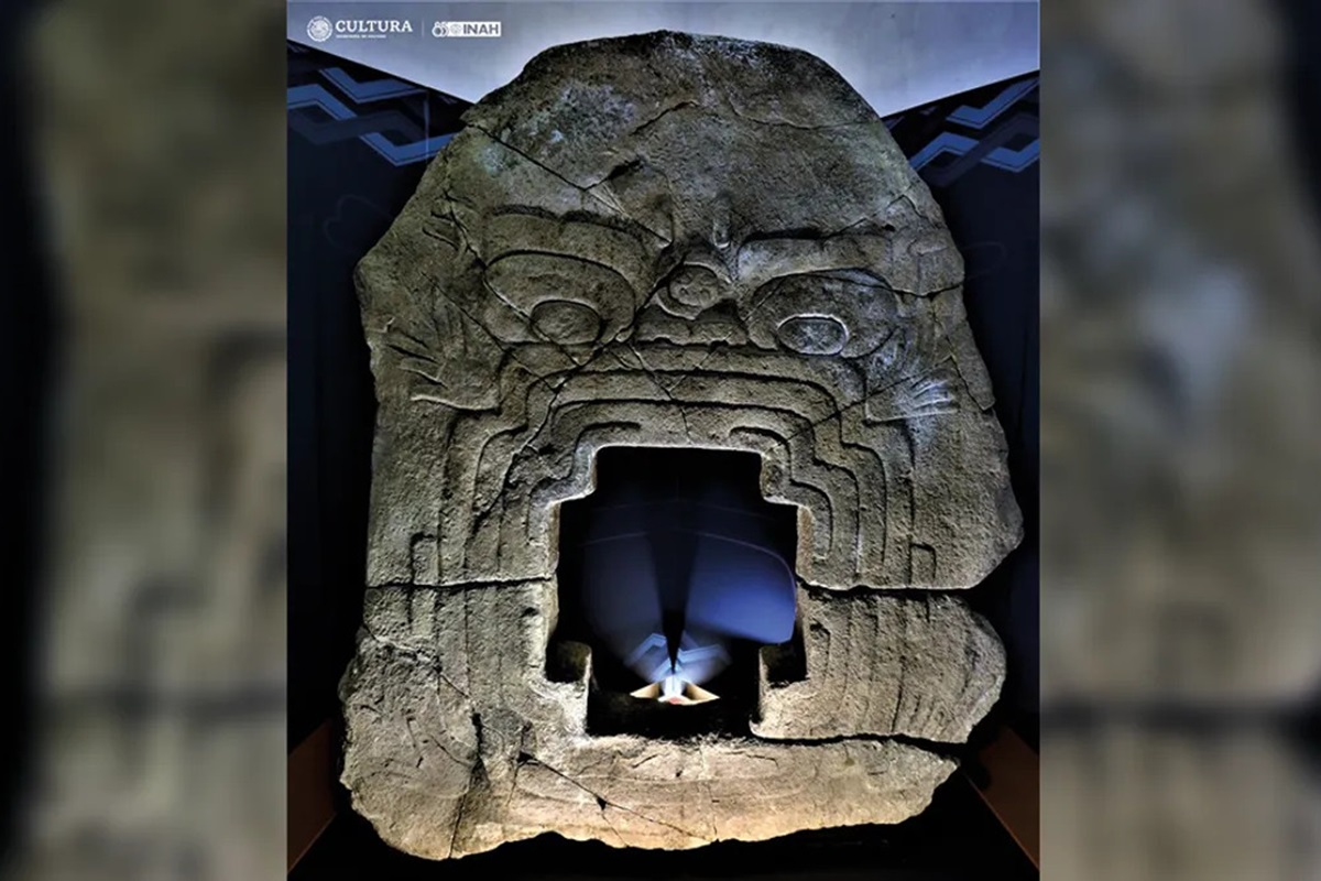 Stjålet portal til olmekernes underverdenen genfundet | historienet.dk