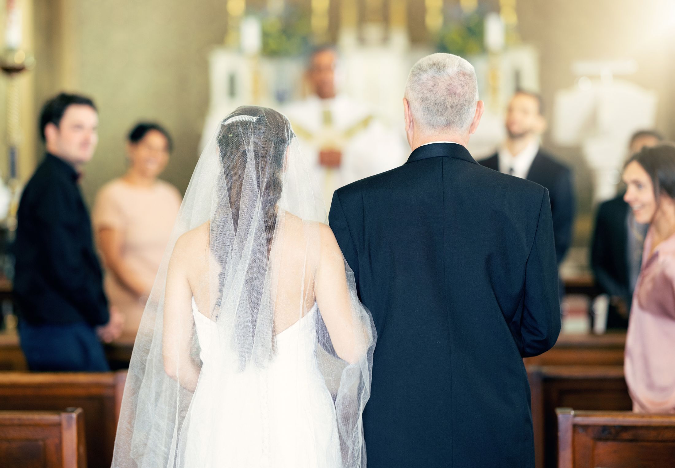 Importerad bröllopstradition: Kvinnan var mannens egendom | varldenshistoria.se