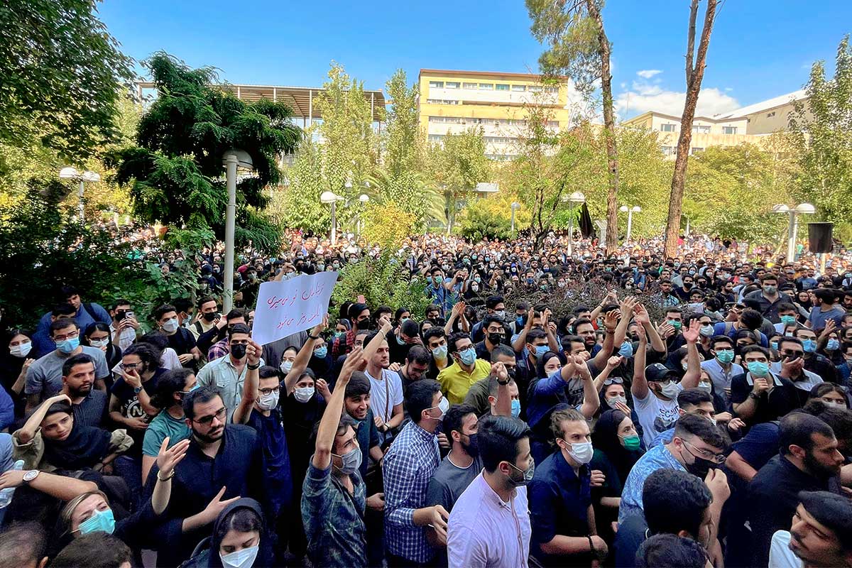 Revolutionen gjorde Iran till en islamisk stat | varldenshistoria.se