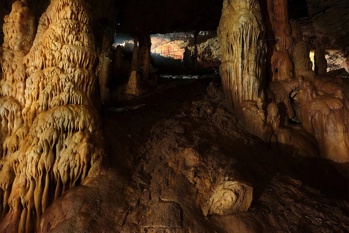 Rituele kamer met ruimte voor 100 mensen gevonden | historianet.nl
