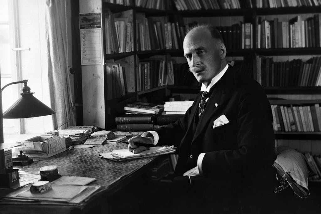 Knut Hamsun liet zich voor Hitlers karretje spannen | historianet.nl