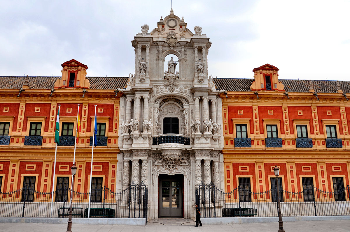 Barokki: 150 vuotta kultaa, kimallusta ja torvea toitottavia enkeleitä ...