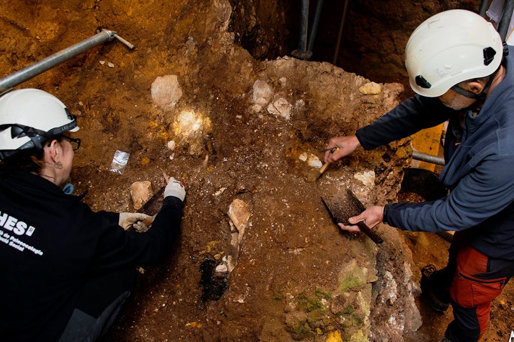 Arkeologer har funnet Vest-Europas eldste ansikt | historienet.no