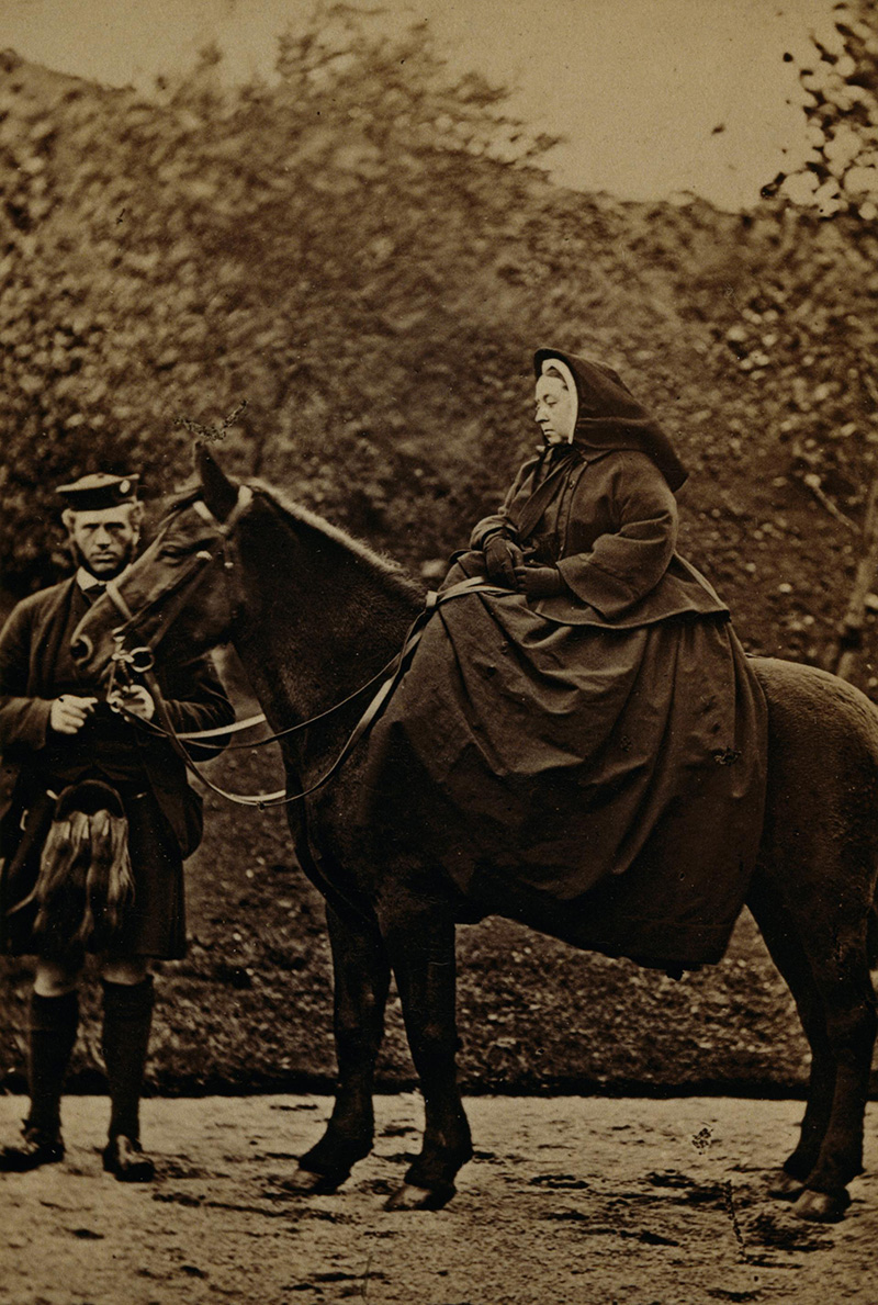 Ny bog: Dronning Victoria havde et hemmeligt forhold til sin tjener ...