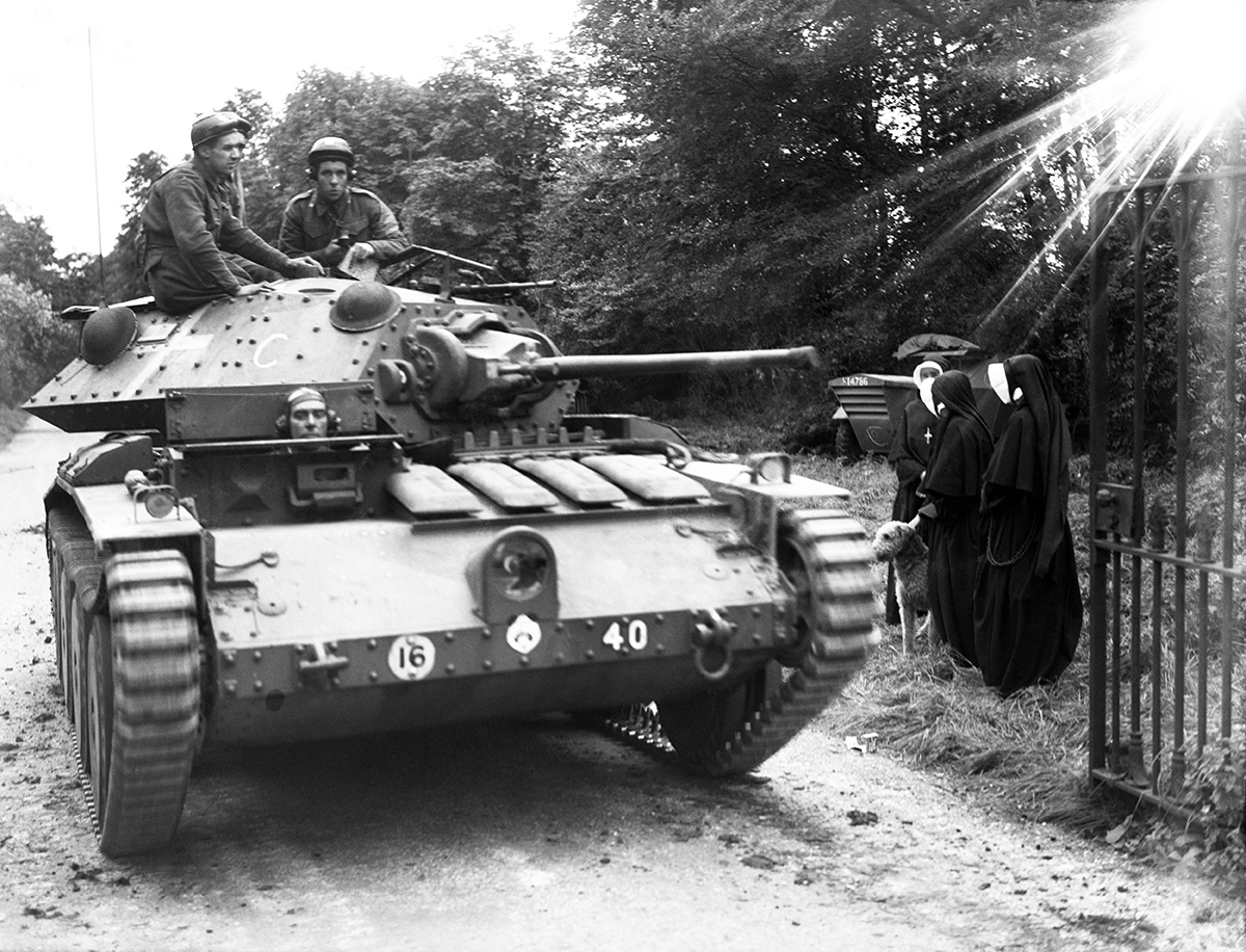 Antikvitetshandler finner 300 glemte bilder fra andre verdenskrig: «Det ...