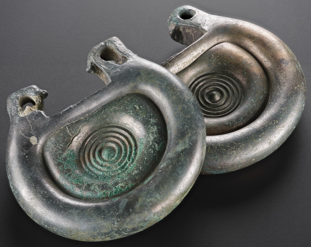 Bronsealderens spesielle sølvglød avslørt i Peebles Hoard | historienet.no