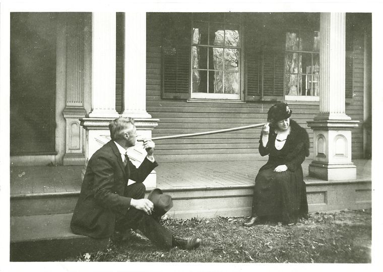 Historiker graver bizarre detaljer om sex og kærlighed frem fra fortiden | historienet.dk