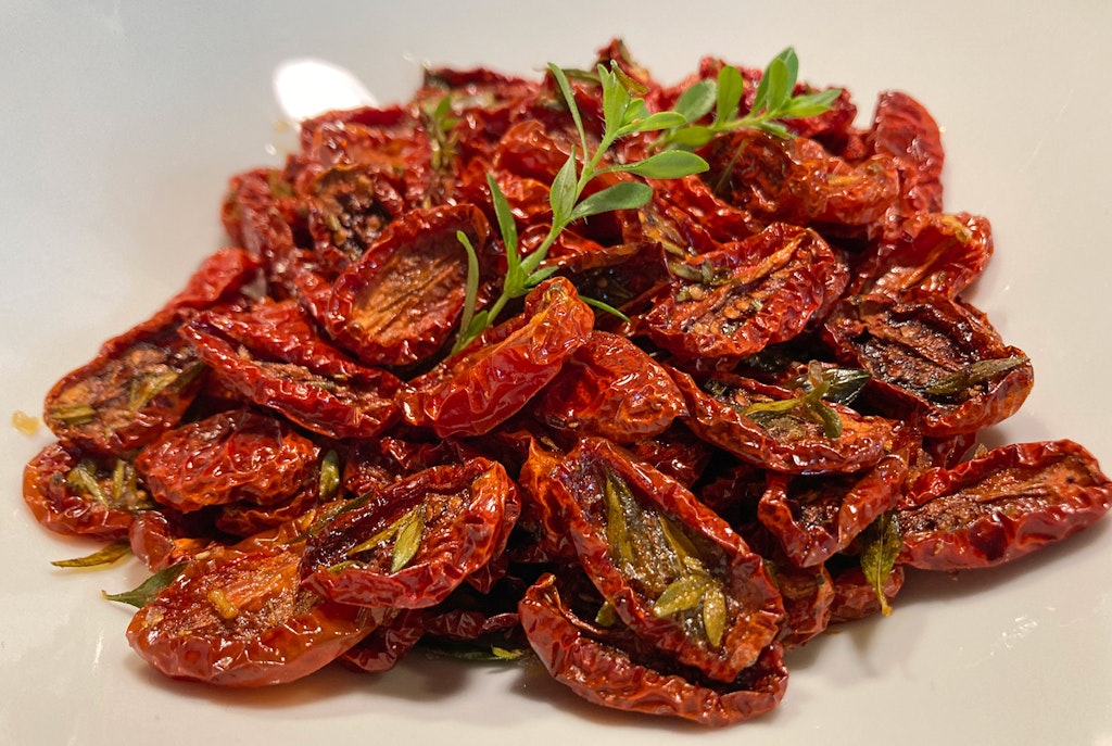 Onko tomaatti terveellinen? Entä säilyketomaatti? 🍅 | KUNTO PLUS