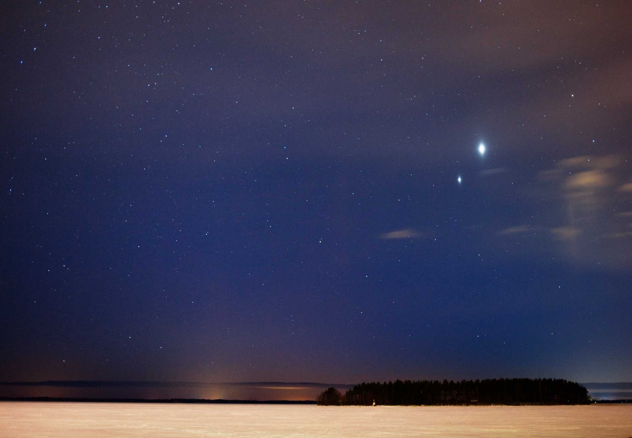 Hvor ofte står alle planeterne på række? | illvid.dk