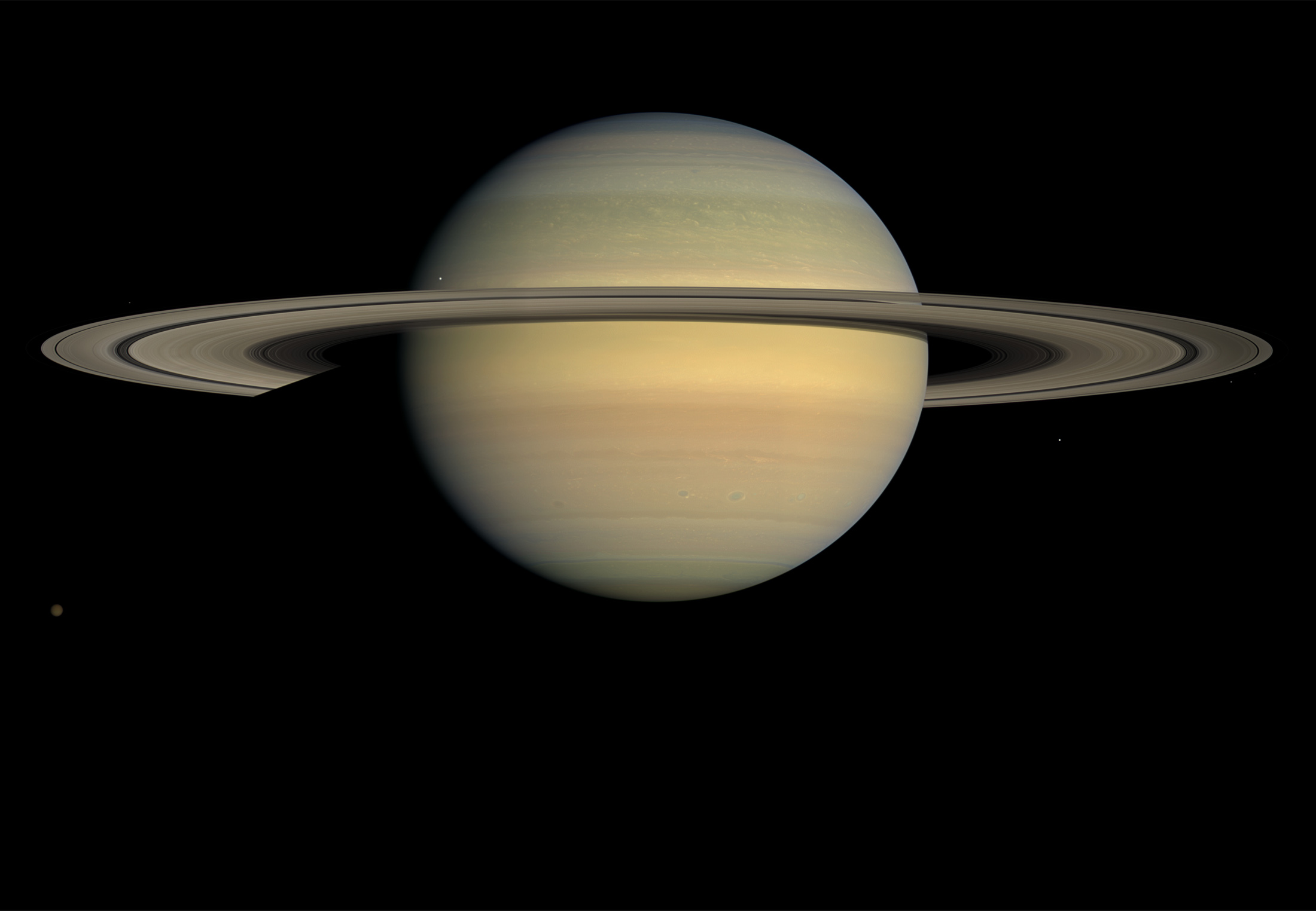 Saturnus is gemaakt van slush | wibnet.nl