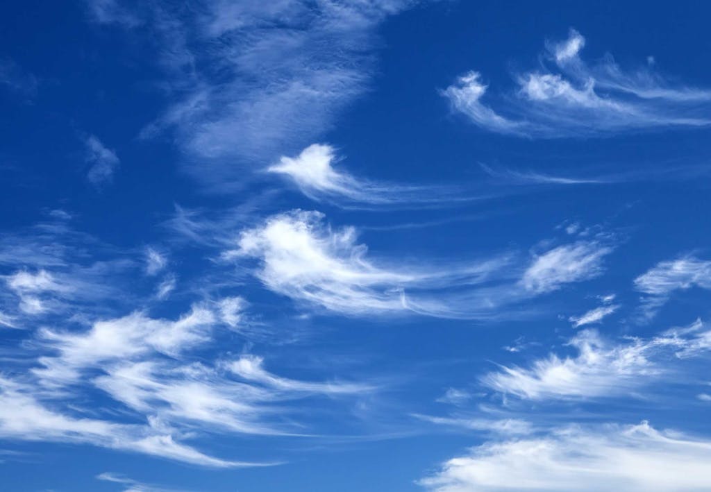 Hoe ontstaan wolken? En wat doen ze met de temperatuur? | wibnet.nl