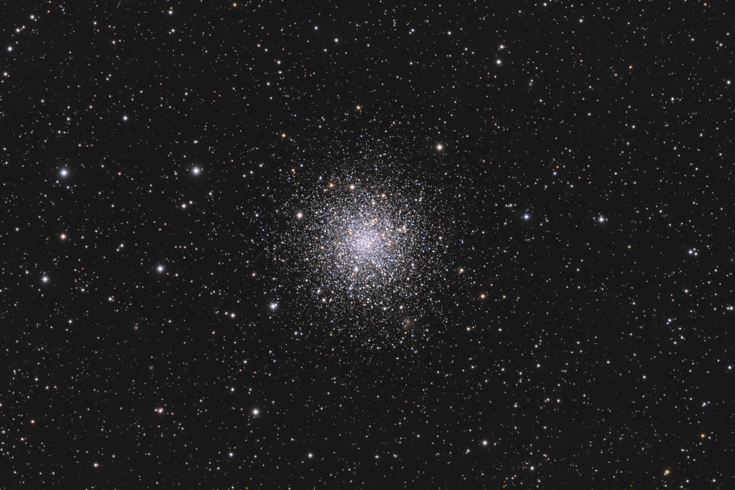 Slangebæreren: Vi gir deg guiden til det vakre stjernebildet | illvit.no