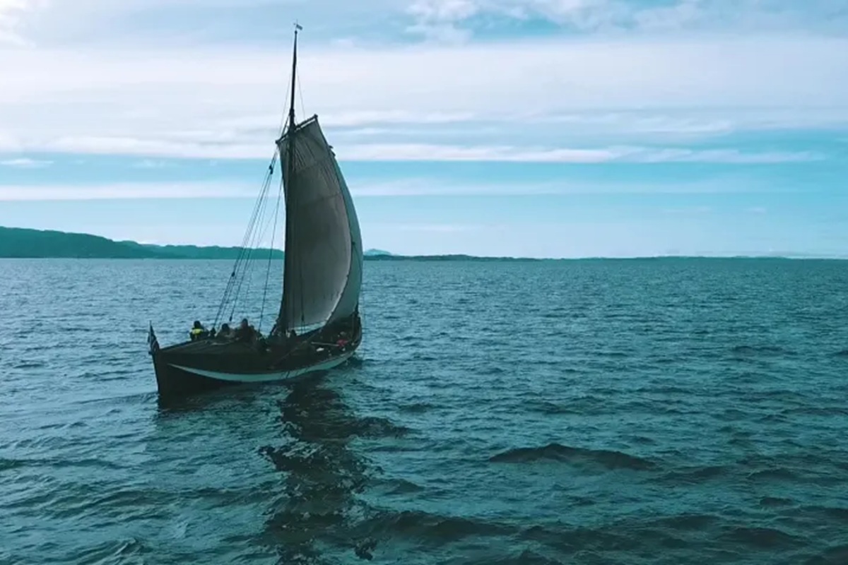 Arkæolog gør overraskende opdagelser efter at sejle tre år i ...