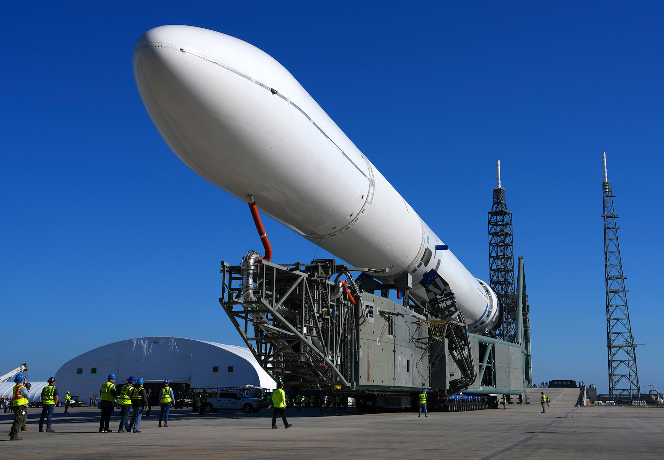 Super rockets switch to reuse | scienceillustrated.com