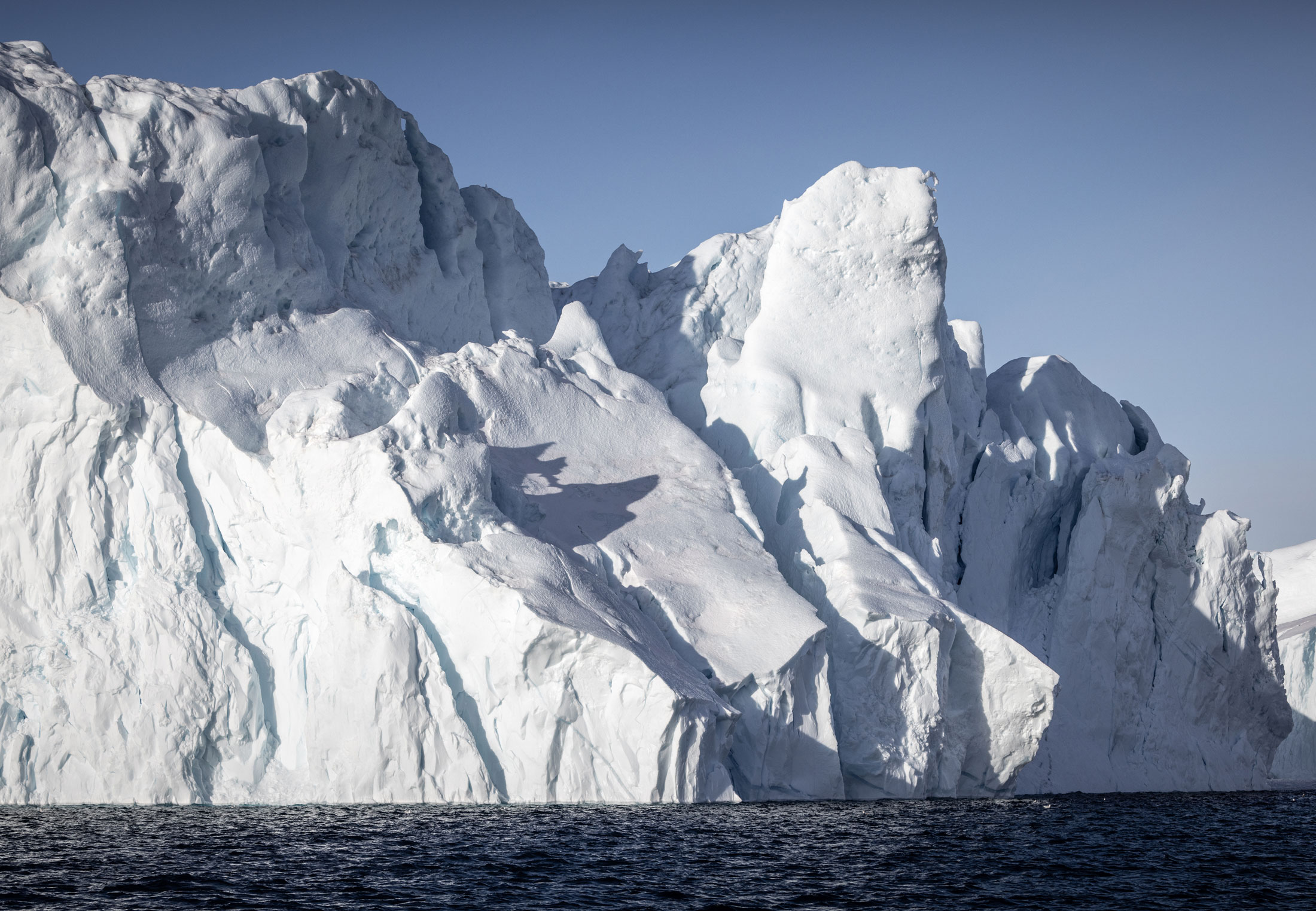 Never explored before: researchers dived 5,277 m beneath the Arctic ice ...