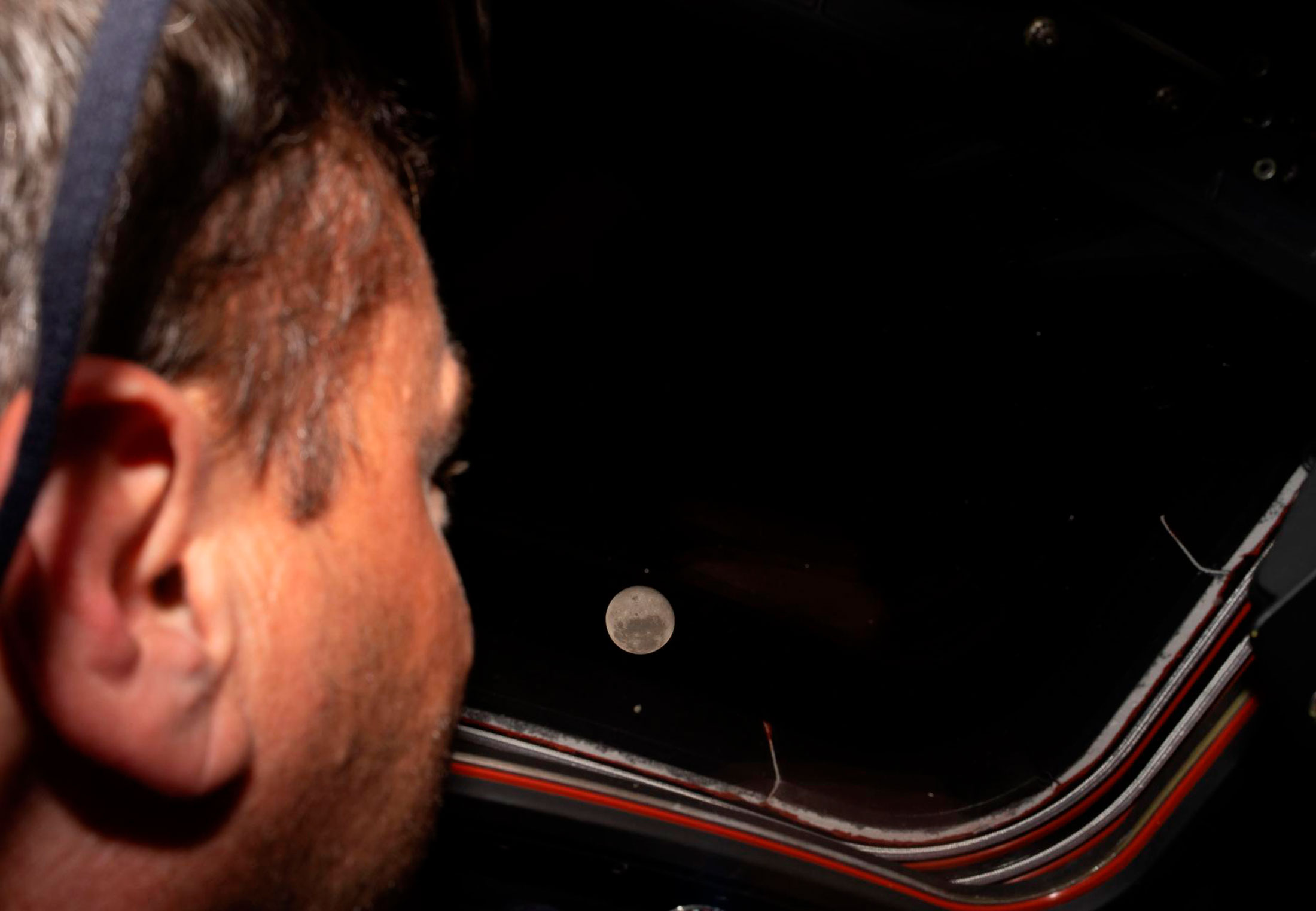 Astrophysicist on Artemis II’s return journey from the Moon: "I would ...