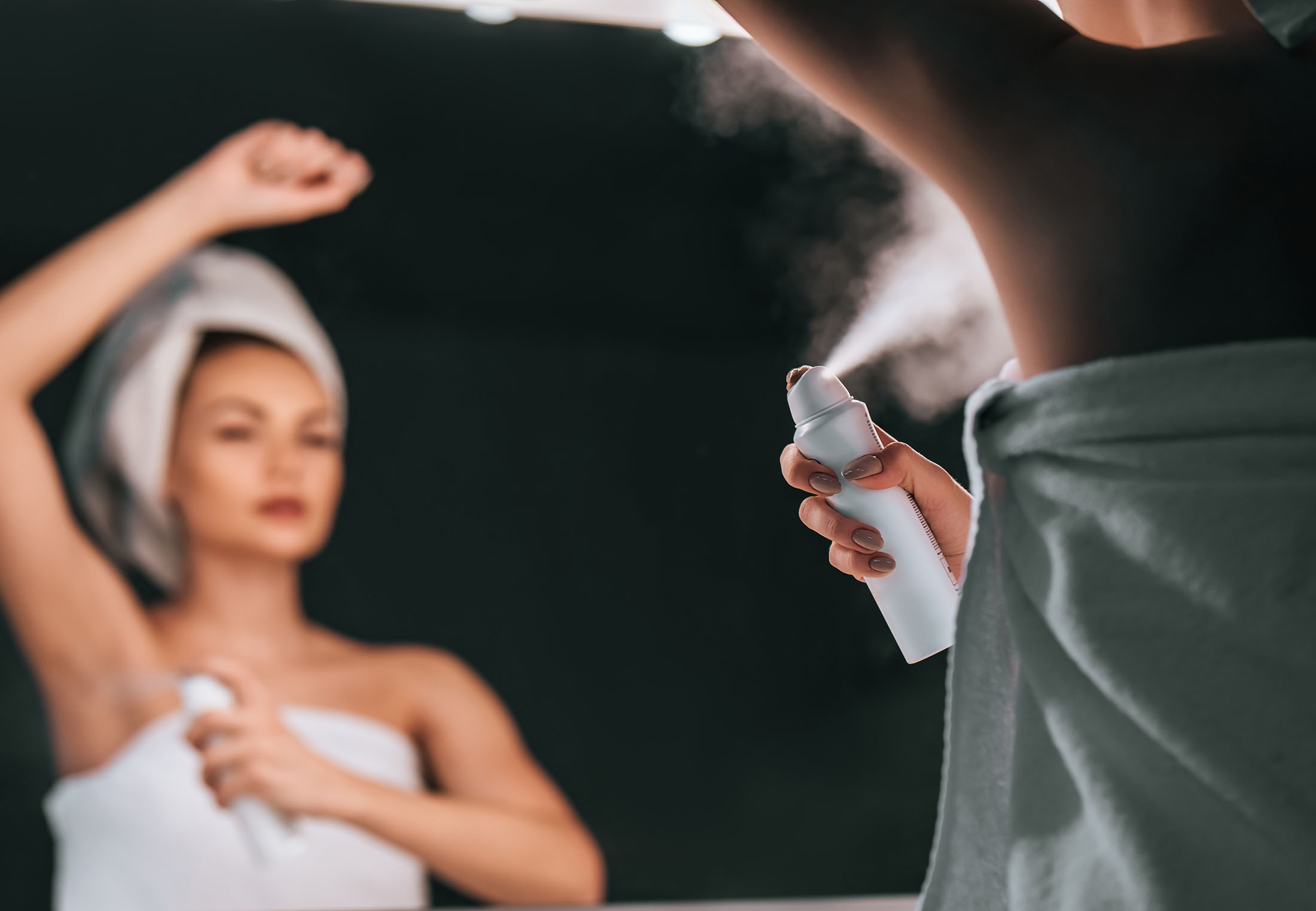 Wat is het verschil tussen deodorant en antitranspirant? | wibnet.nl