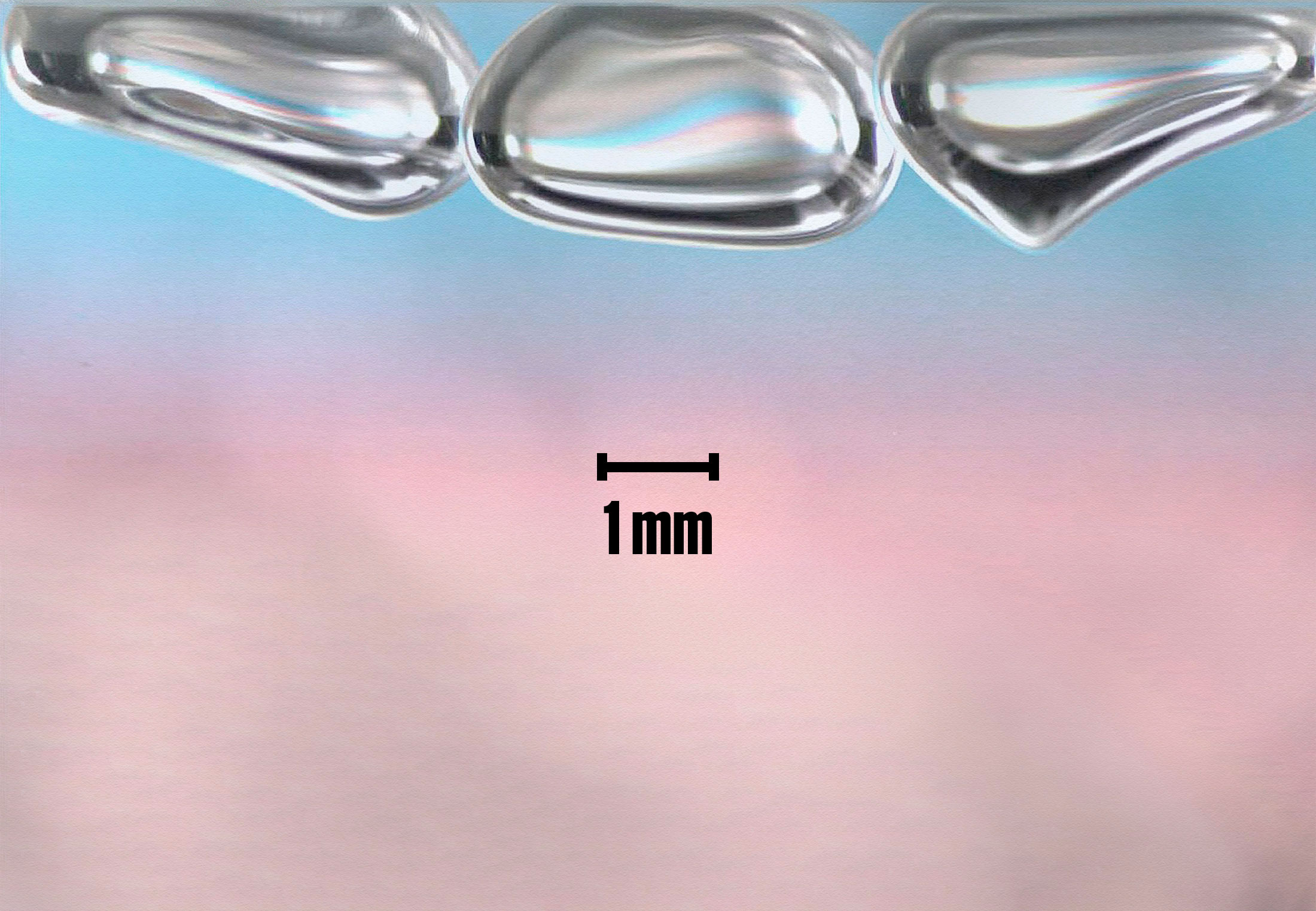 Eksperiment: Bobler trodser fysikken | illvid.dk