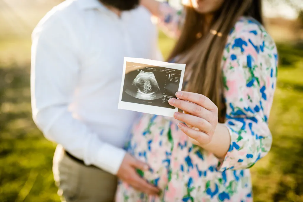 Gravid uge 27 | Fostret kan nu åbne øjnene | woman.dk