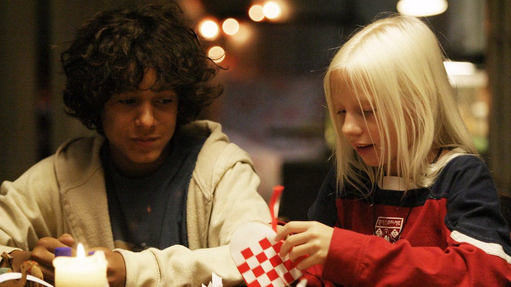 Jesus og Josefine | Hør julekalender-sangen her! | woman.dk