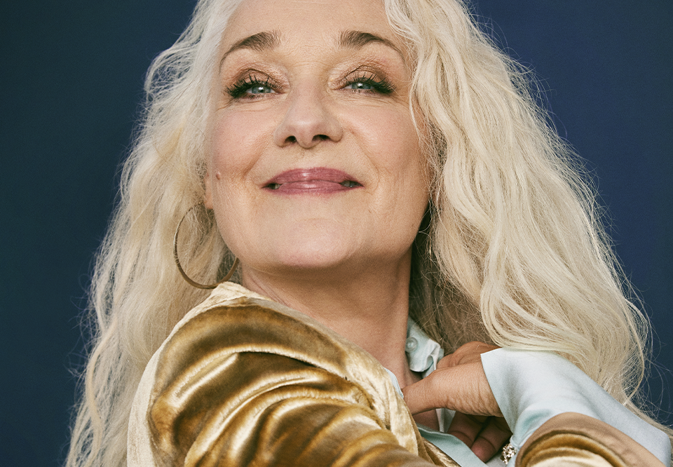 Cæcilie Norby: “Når du sår blomster, kommer der også ukrudt, sådan er ...