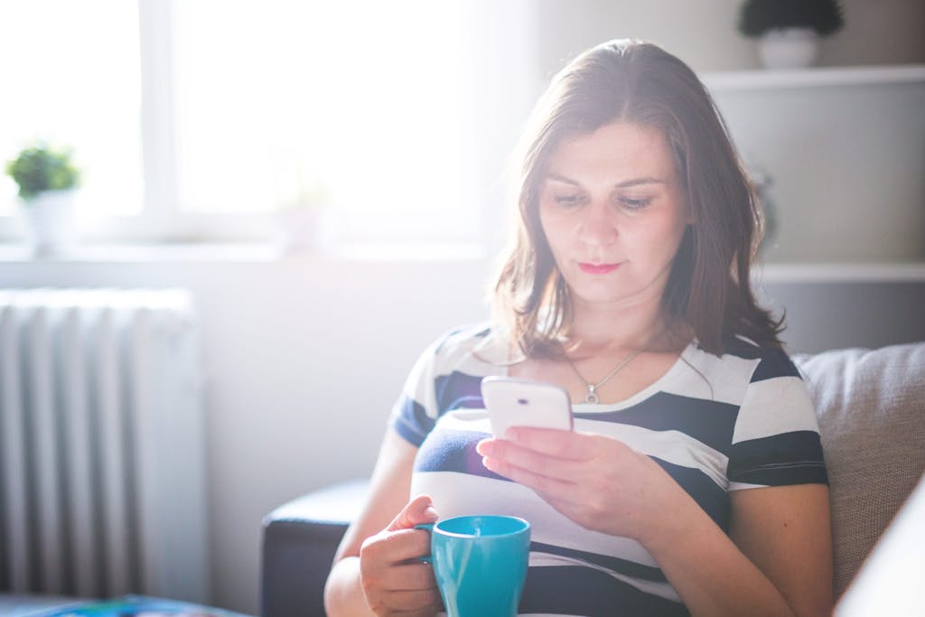 Sådan er du på Tinder, når du er 40+ | woman.dk