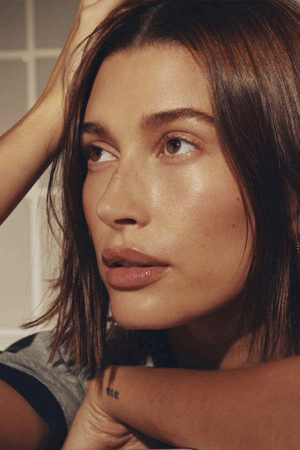 Her er ansigtscremen til 70 kr., der har fans som Hailey Bieber, Victoria Beckham og adskillige ...