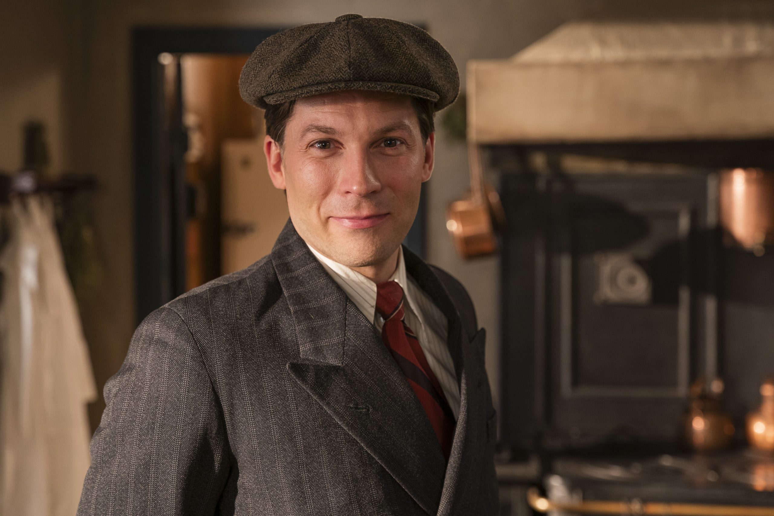 Hvem medvirker i Badehotellet 2024? Se listen over skuespillerne her ...