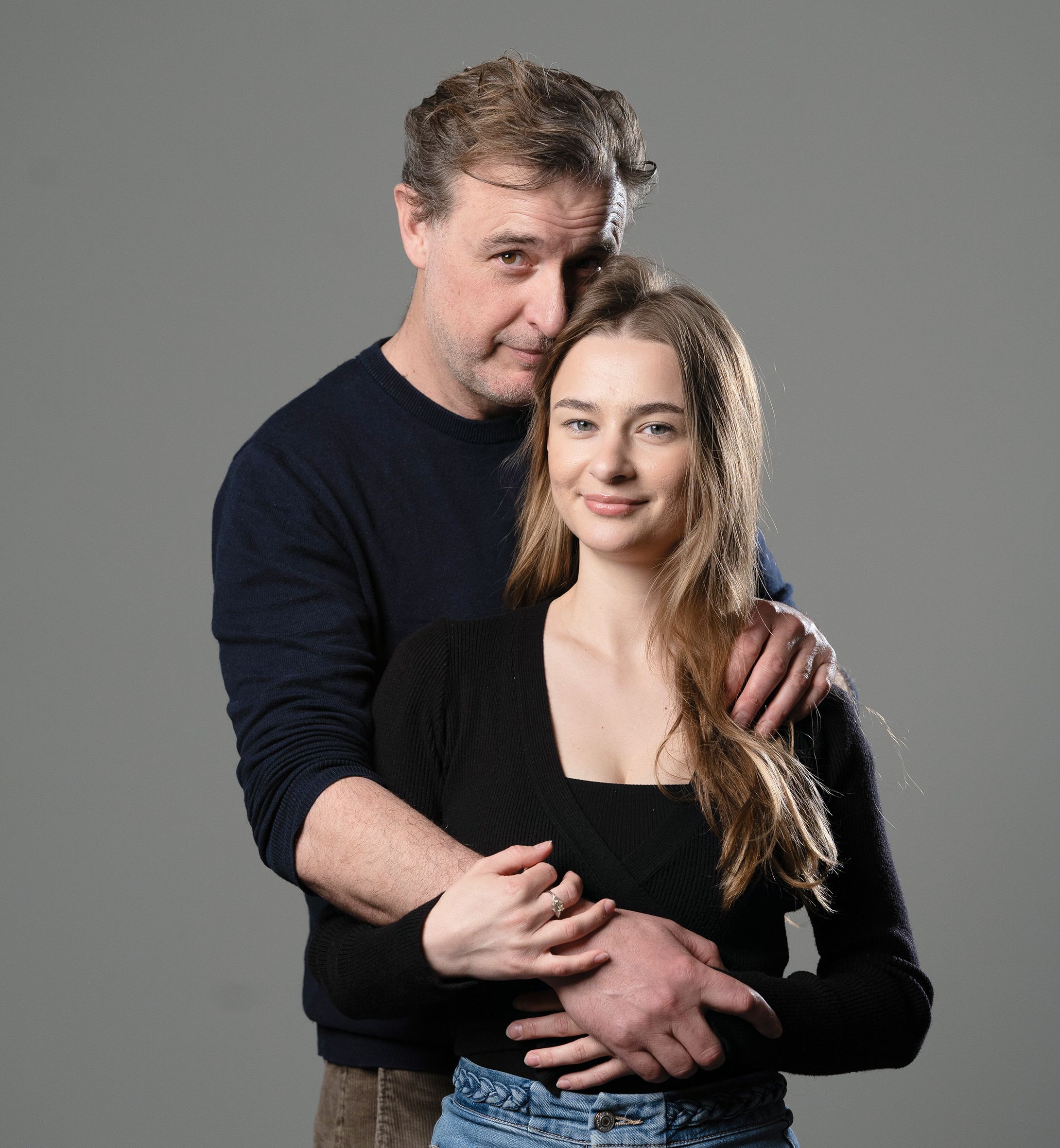 'De unge kærester': Se de medvirkende her | woman.dk