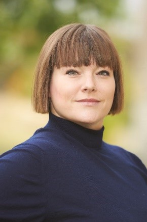 Hvad er en 'Pick Me Girl' – og hvorfor taler alle om det? | woman.dk