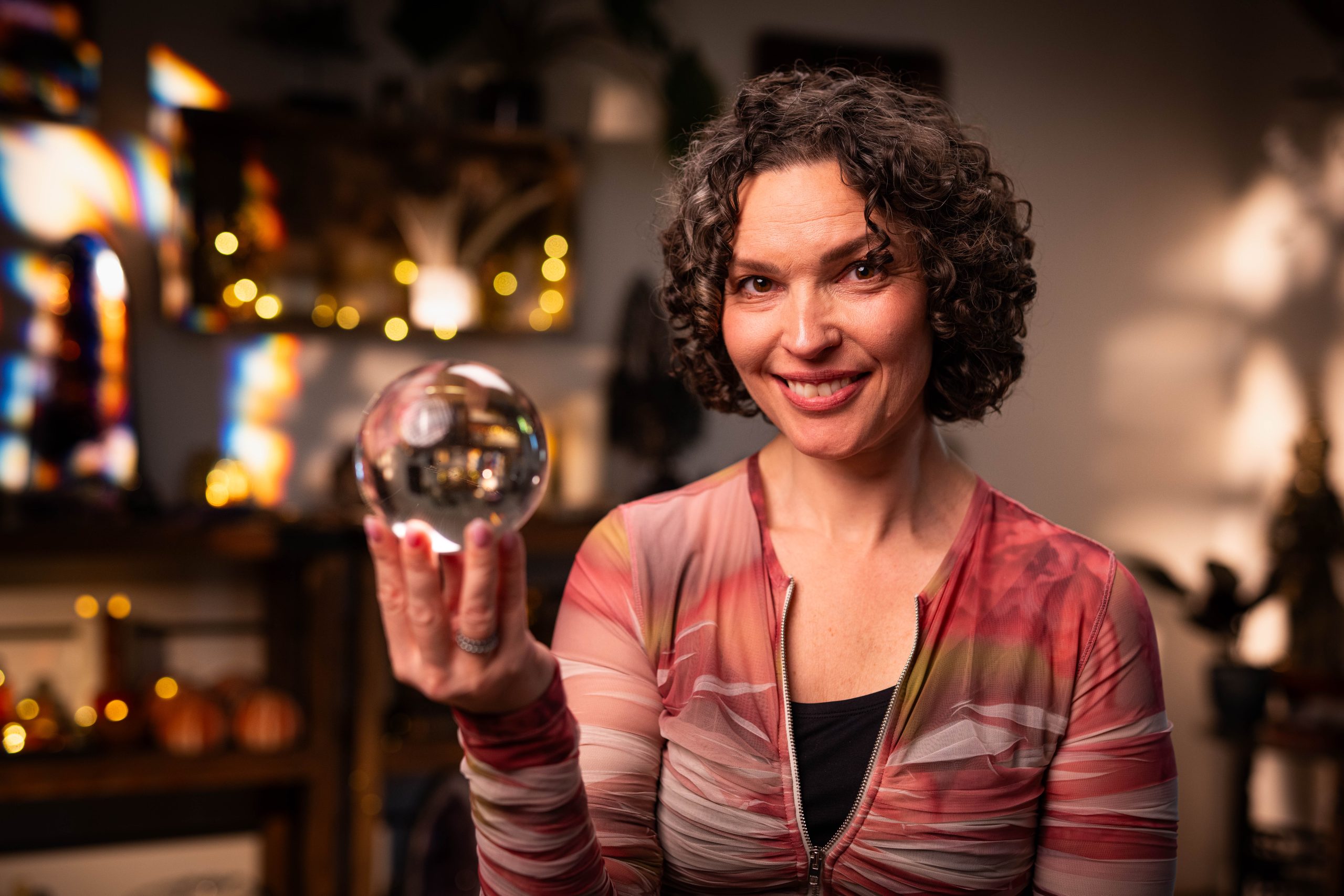 Her er de 8 medvirkende i Viaplays nye realityprogram 'Spirituelle ...